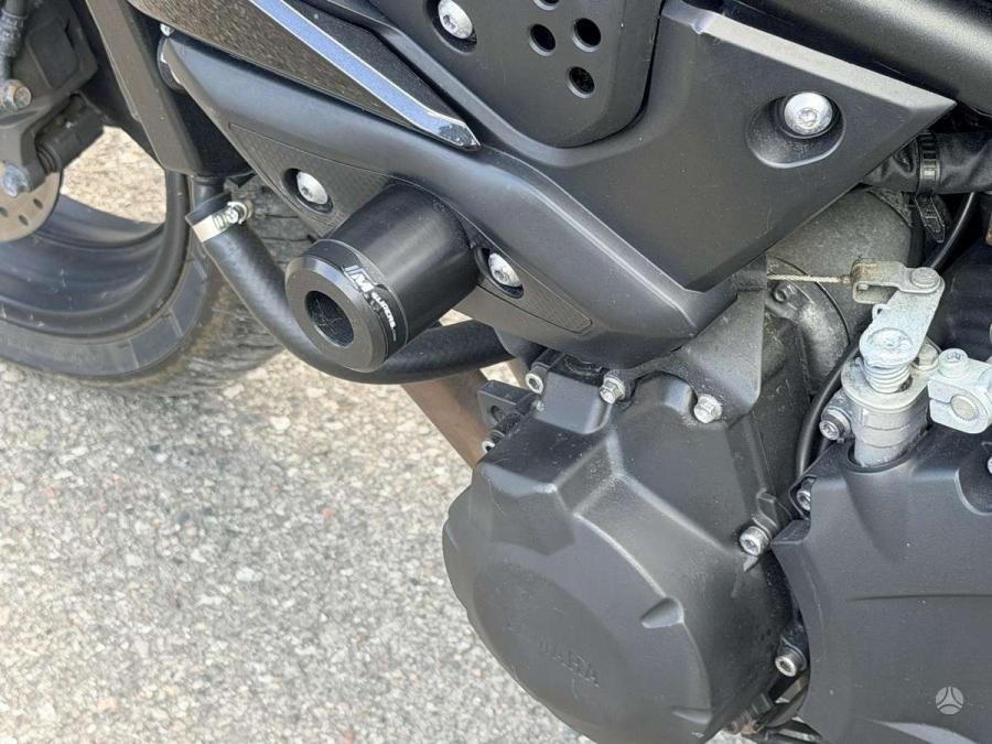 Черный Ямаха XJ6 2011 в Каунас, объемом двигателя 0.60 л и пробегом 23 тыс. км за 3999 €, фото 8 на AUTOMOTO.COM.LV