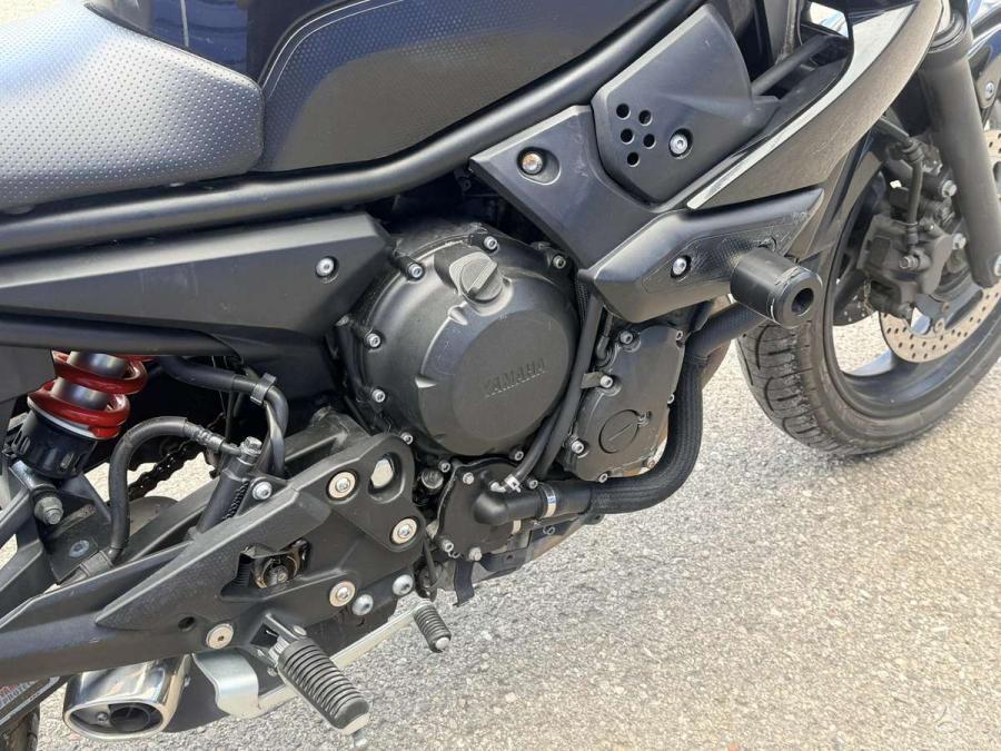 Черный Ямаха XJ6 2011 в Каунас, объемом двигателя 0.60 л и пробегом 23 тыс. км за 3999 €, фото 10 на AUTOMOTO.COM.LV
