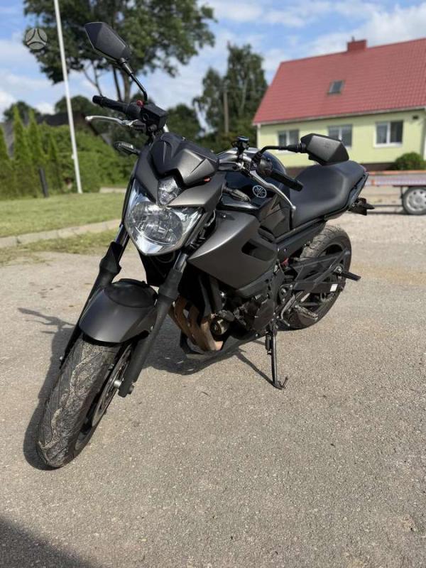 Black Yamaha XJ6 2013 in Silute, with an engine capacity of 0.60 L and mileage of 78 thousand km for 2700 €, photo 3 on AUTOMOTO.COM.LV