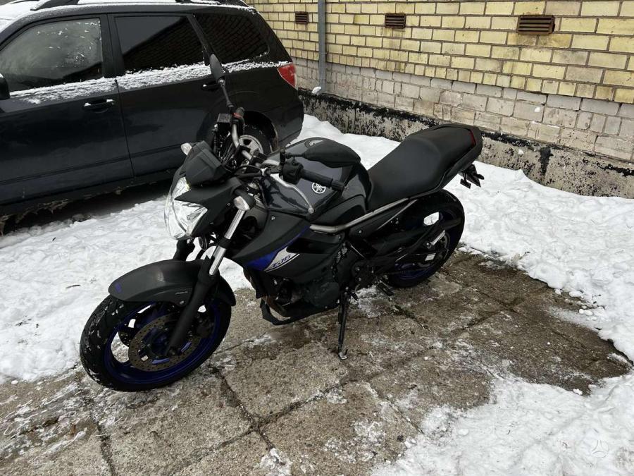 Black Yamaha XJ6 2014 in Alytus, with an engine capacity of 0.60 L and mileage of 30 thousand km for 3500 €, photo 3 on AUTOMOTO.COM.LV