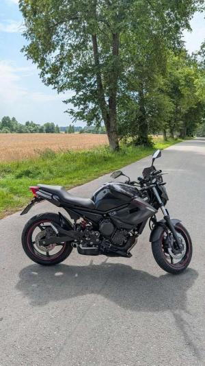 Black Yamaha XJ6 2014 in Kursenai, with an engine capacity of 0.60 L and mileage of 28 thousand km for 3750 €, photo 5 on AUTOMOTO.COM.LV