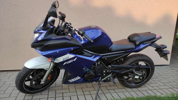 Zils Yamaha XJ6 2013 Kauņa, ar dzinēja tilpumu 0.60 L un nobraukumu 16 tūkst. km par 4250 €, foto 2 vietnē AUTOMOTO.COM.LV