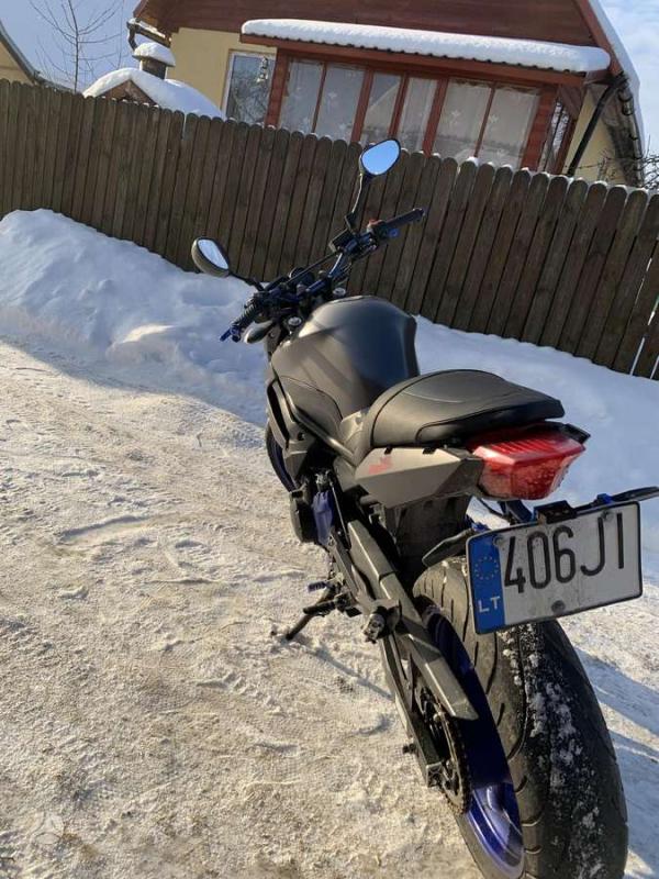 Grey Yamaha XJ6 2011 in Vilnius, with an engine capacity of 0.60 L and mileage of 60 thousand km for 2650 €, photo 5 on AUTOMOTO.COM.LV