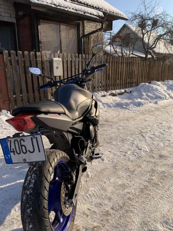 Grey Yamaha XJ6 2011 in Vilnius, with an engine capacity of 0.60 L and mileage of 60 thousand km for 2650 €, photo 6 on AUTOMOTO.COM.LV