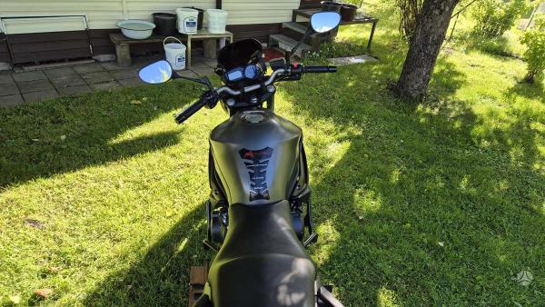 Grey Yamaha XJ6 2013 in Taurage, with an engine capacity of 0.60 L and mileage of 17 thousand km for 3450 €, photo 5 on AUTOMOTO.COM.LV