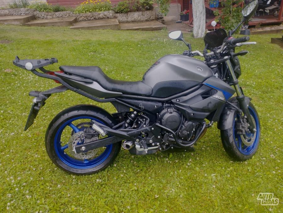 Pelēks Yamaha XJ6 2013 Zarasai, ar dzinēja tilpumu 0.60 L un nobraukumu 18 tūkst. km par 3600 €, foto 1 vietnē AUTOMOTO.COM.LV