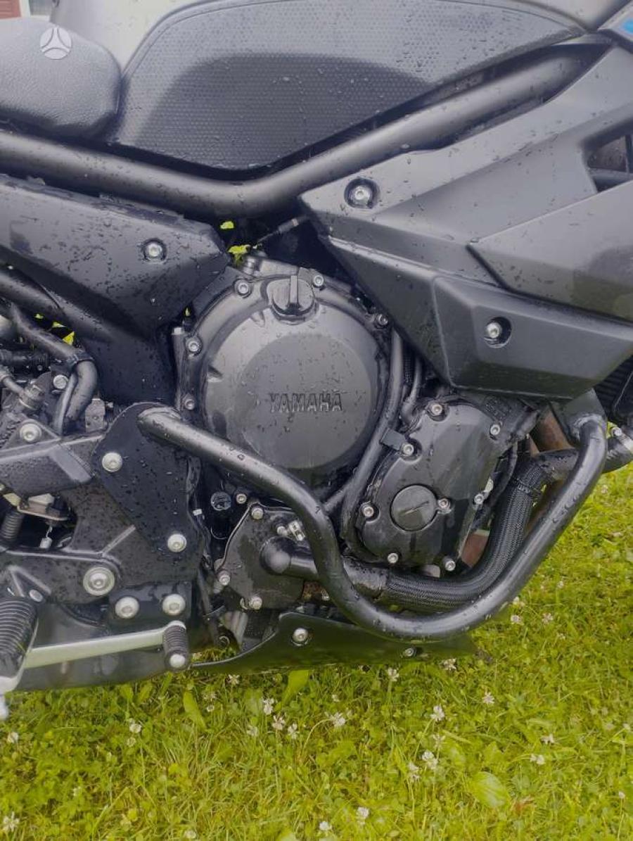 Серый Ямаха XJ6 2013 в Зарасай, объемом двигателя 0.60 л и пробегом 18 тыс. км за 3600 €, фото 10 на AUTOMOTO.COM.LV
