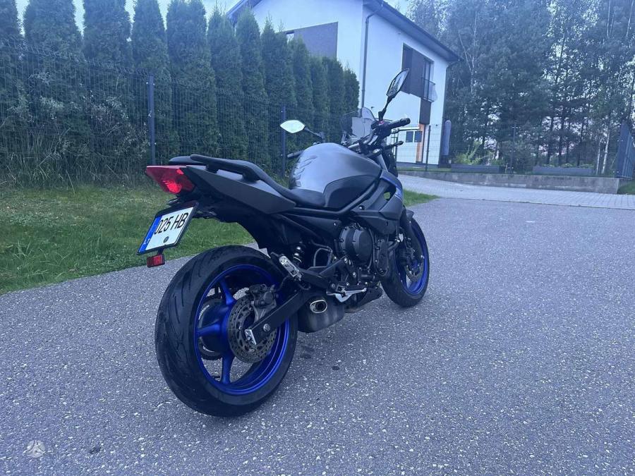 Серый Ямаха XJ6 2013 в Вильнюс, объемом двигателя 0.60 л и пробегом 69 тыс. км за 2900 €, фото 4 на AUTOMOTO.COM.LV