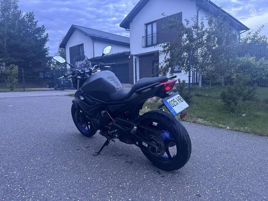 Серый Ямаха XJ6 2013 в Вильнюс, объемом двигателя 0.60 л и пробегом 69 тыс. км за 2900 €, фото 5 на AUTOMOTO.COM.LV