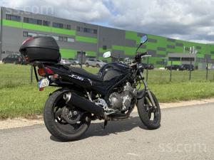 Yamaha XJ6 1997 in Riga, with an engine capacity of 0.60 L and mileage of 0 thousand km for 1350 €, photo 8 on AUTOMOTO.COM.LV