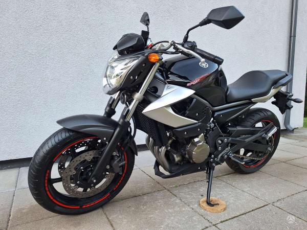 Yamaha XJ6 2009 Prienai, ar dzinēja tilpumu 0.60 L un nobraukumu 32 tūkst. km par 3150 €, foto 1 vietnē AUTOMOTO.COM.LV