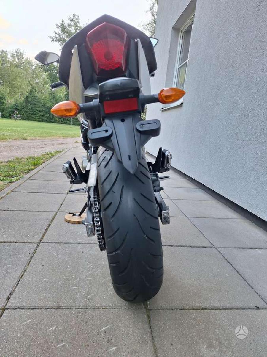 Ямаха XJ6 2009 в Пренай, объемом двигателя 0.60 л и пробегом 32 тыс. км за 3150 €, фото 5 на AUTOMOTO.COM.LV