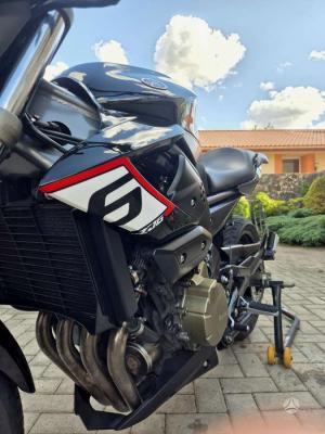 Yamaha XJ6 2009 Prienai, ar dzinēja tilpumu 0.60 L un nobraukumu 50 tūkst. km par 3200 €, foto 13 vietnē AUTOMOTO.COM.LV