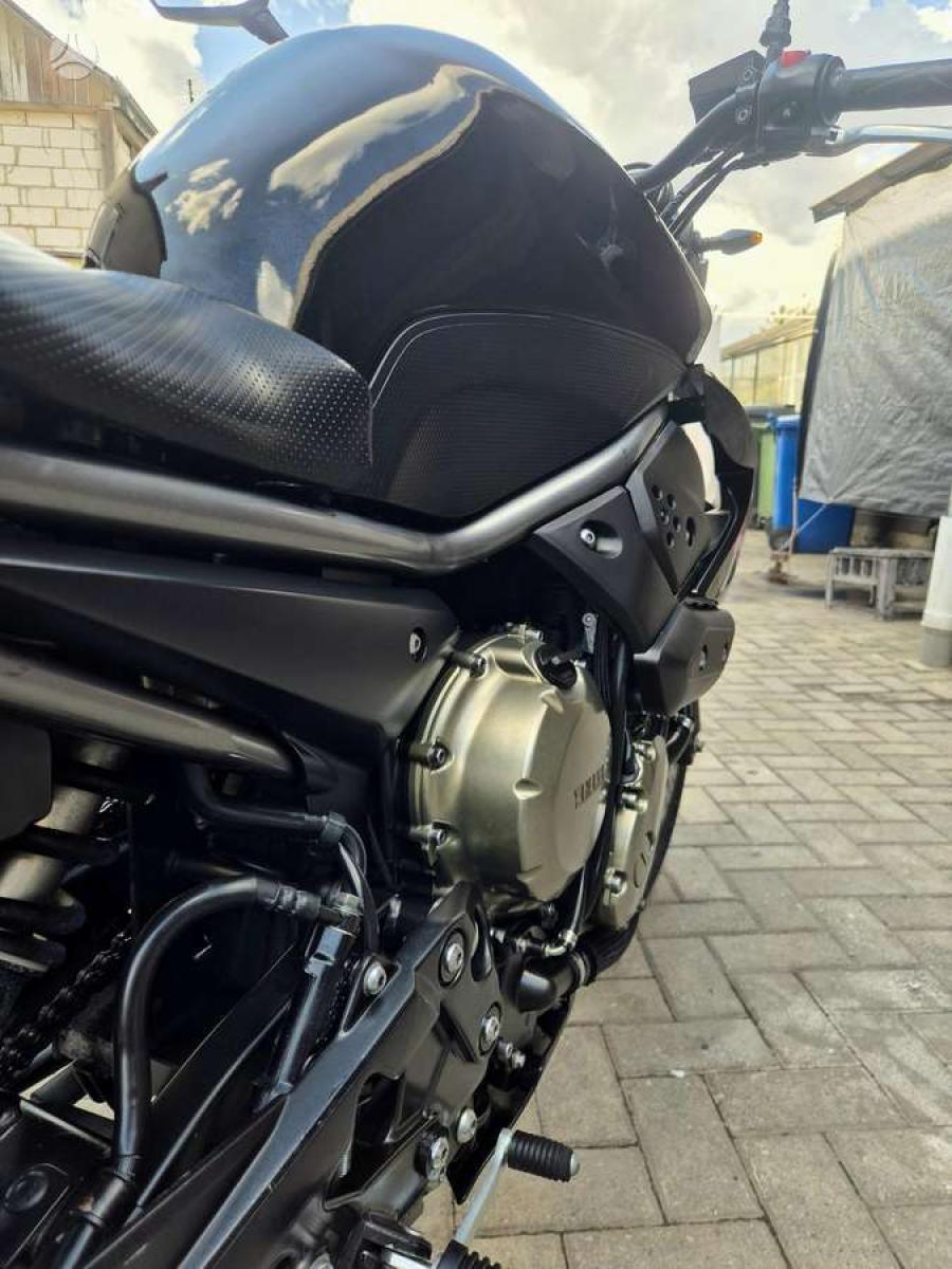 Yamaha XJ6 2009 Prienai, ar dzinēja tilpumu 0.60 L un nobraukumu 50 tūkst. km par 3200 €, foto 14 vietnē AUTOMOTO.COM.LV