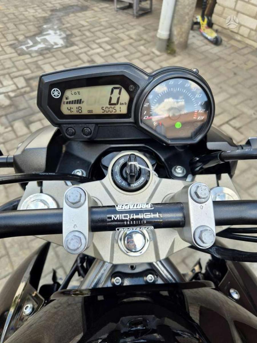 Yamaha XJ6 2009 Prienai, ar dzinēja tilpumu 0.60 L un nobraukumu 50 tūkst. km par 3200 €, foto 21 vietnē AUTOMOTO.COM.LV