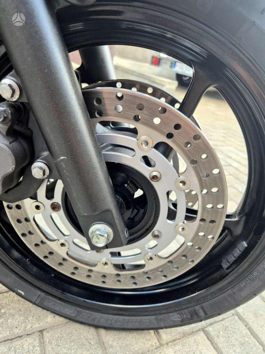 Yamaha XJ6 2009 Prienai, ar dzinēja tilpumu 0.60 L un nobraukumu 50 tūkst. km par 3200 €, foto 23 vietnē AUTOMOTO.COM.LV