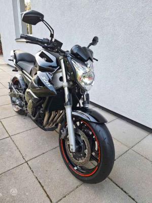 Yamaha XJ6 2009 Prienai, ar dzinēja tilpumu 0.60 L un nobraukumu 10 tūkst. km par 3550 €, foto 5 vietnē AUTOMOTO.COM.LV