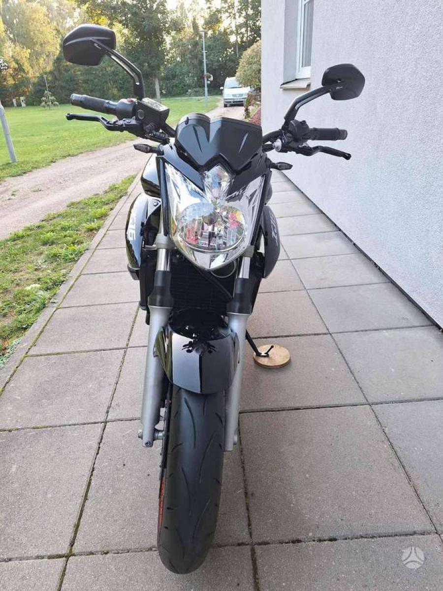 Yamaha XJ6 2009 Prienai, ar dzinēja tilpumu 0.60 L un nobraukumu 10 tūkst. km par 3550 €, foto 7 vietnē AUTOMOTO.COM.LV