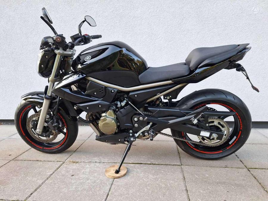 Yamaha XJ6 2009 Prienai, ar dzinēja tilpumu 0.60 L un nobraukumu 10 tūkst. km par 3550 €, foto 8 vietnē AUTOMOTO.COM.LV