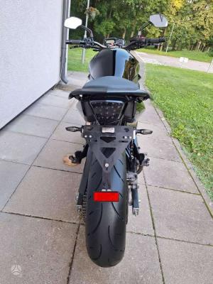 Yamaha XJ6 2009 Prienai, ar dzinēja tilpumu 0.60 L un nobraukumu 10 tūkst. km par 3550 €, foto 14 vietnē AUTOMOTO.COM.LV