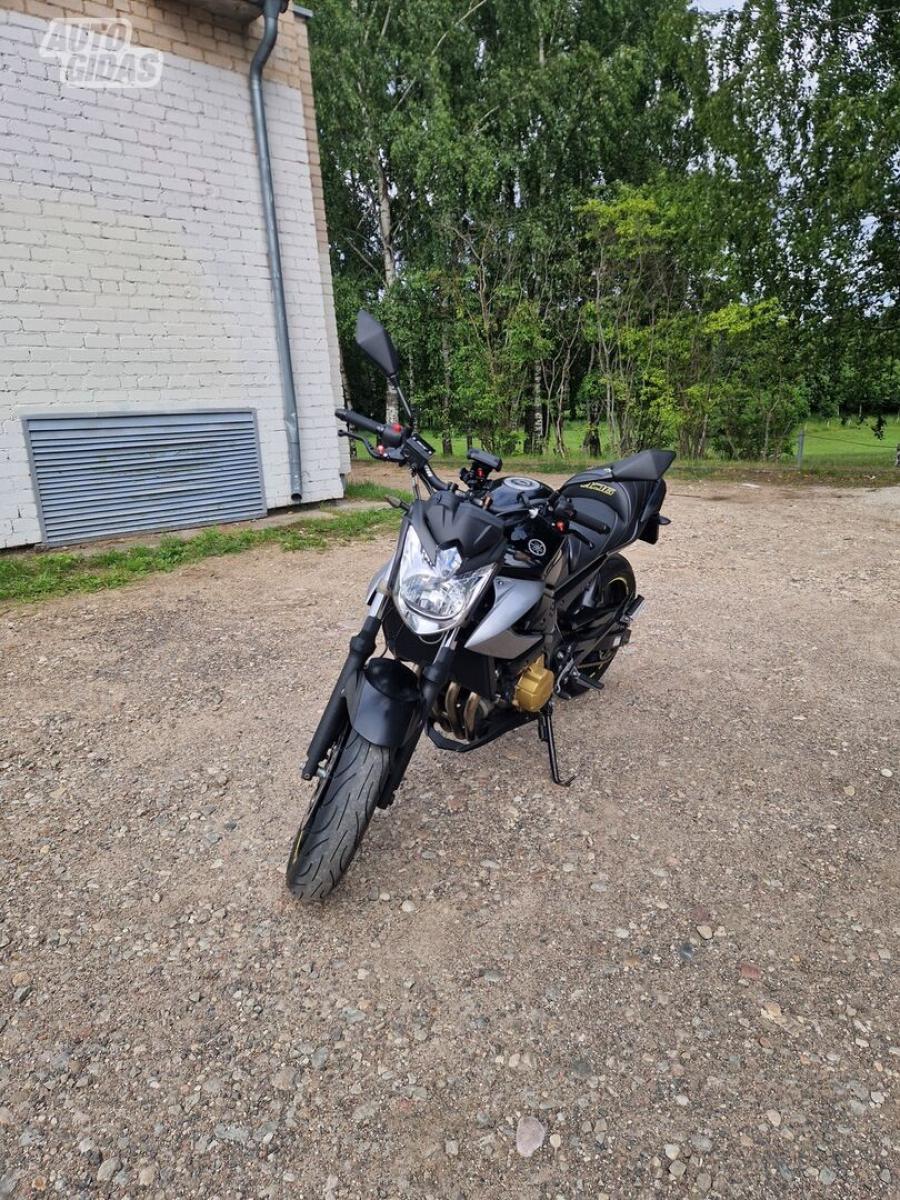 Yamaha XJ6 2010 Viļņa, ar dzinēja tilpumu 0.60 L un nobraukumu 42 tūkst. km par 4000 €, foto 1 vietnē AUTOMOTO.COM.LV