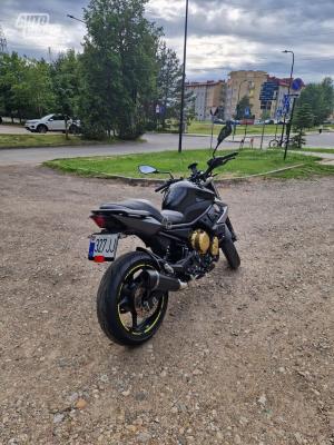 Yamaha XJ6 2010 Viļņa, ar dzinēja tilpumu 0.60 L un nobraukumu 42 tūkst. km par 4000 €, foto 4 vietnē AUTOMOTO.COM.LV