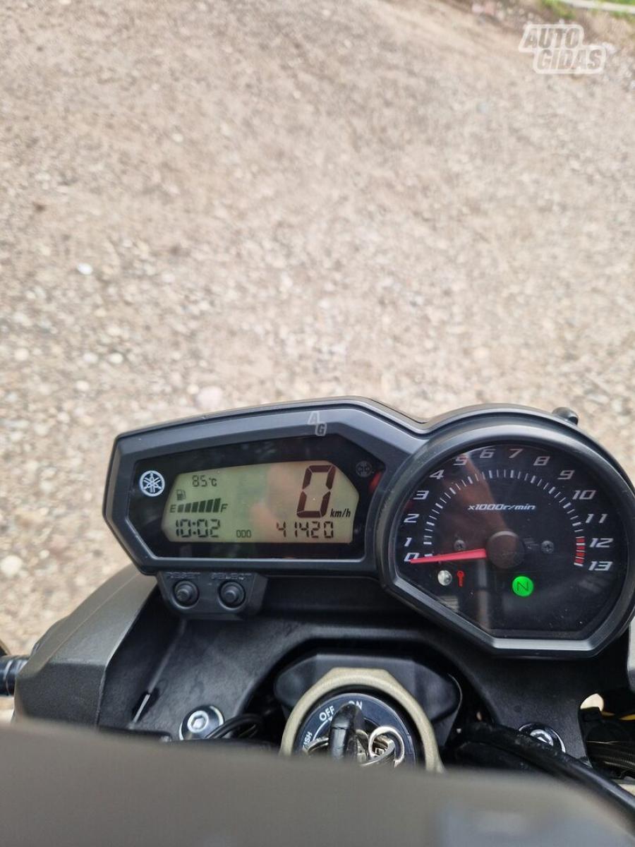 Yamaha XJ6 2010 Viļņa, ar dzinēja tilpumu 0.60 L un nobraukumu 42 tūkst. km par 4000 €, foto 11 vietnē AUTOMOTO.COM.LV