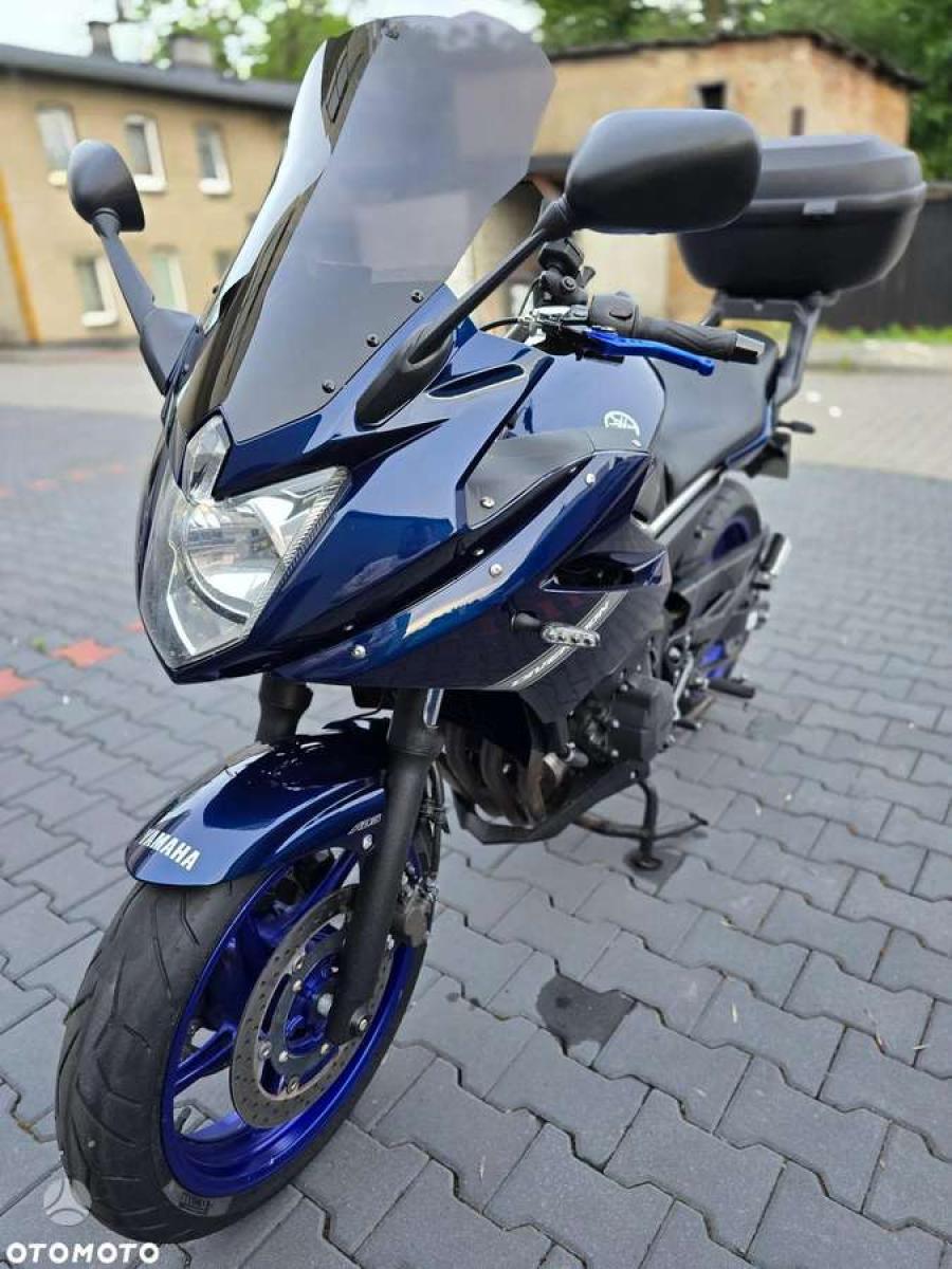 Ямаха XJ6 2010 в Вильнюс, объемом двигателя 0.60 л и пробегом 100 тыс. км за 1750 €, фото 1 на AUTOMOTO.COM.LV
