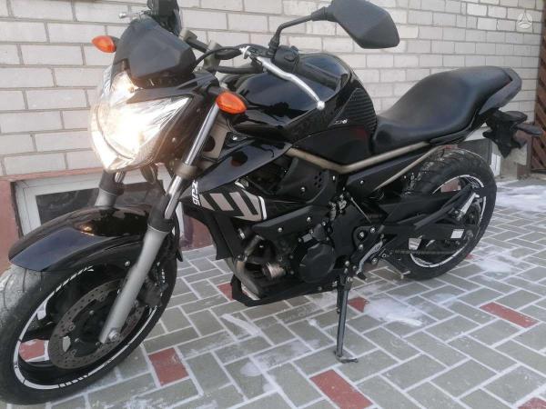 Yamaha XJ6 2011 in Taurage, with an engine capacity of 0.60 L and mileage of 40 thousand km for 2700 €, photo 1 on AUTOMOTO.COM.LV