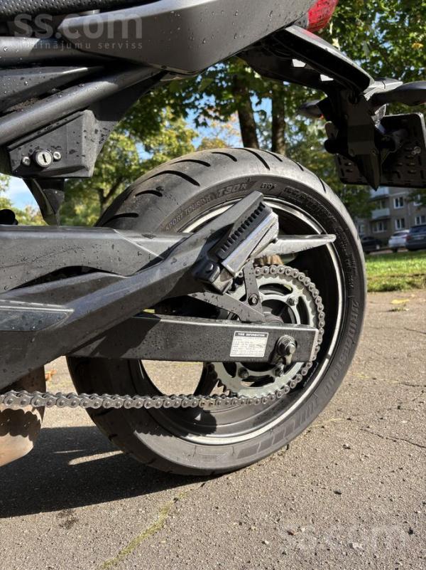 Yamaha XJ6 2011 Rīga, ar dzinēja tilpumu 0.60 L un nobraukumu 0 tūkst. km par 3500 €, foto 6 vietnē AUTOMOTO.COM.LV