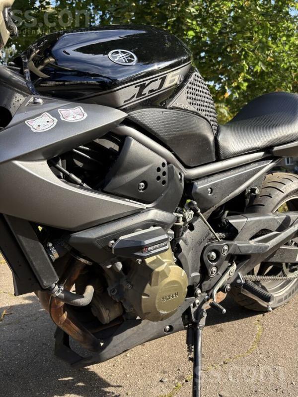 Yamaha XJ6 2011 Rīga, ar dzinēja tilpumu 0.60 L un nobraukumu 0 tūkst. km par 3500 €, foto 9 vietnē AUTOMOTO.COM.LV