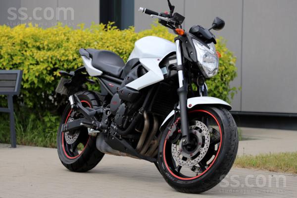 Yamaha XJ6 2012 Tukums, ar dzinēja tilpumu 0.60 L un nobraukumu 0 tūkst. km par 4450 €, foto 2 vietnē AUTOMOTO.COM.LV