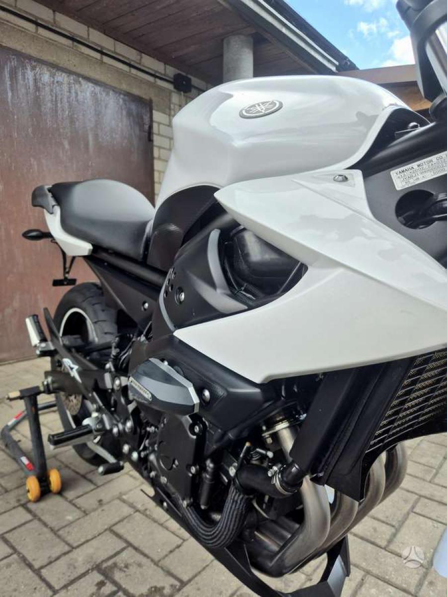 Yamaha XJ6 2012 Prienai, ar dzinēja tilpumu 0.60 L un nobraukumu 36 tūkst. km par 3250 €, foto 21 vietnē AUTOMOTO.COM.LV