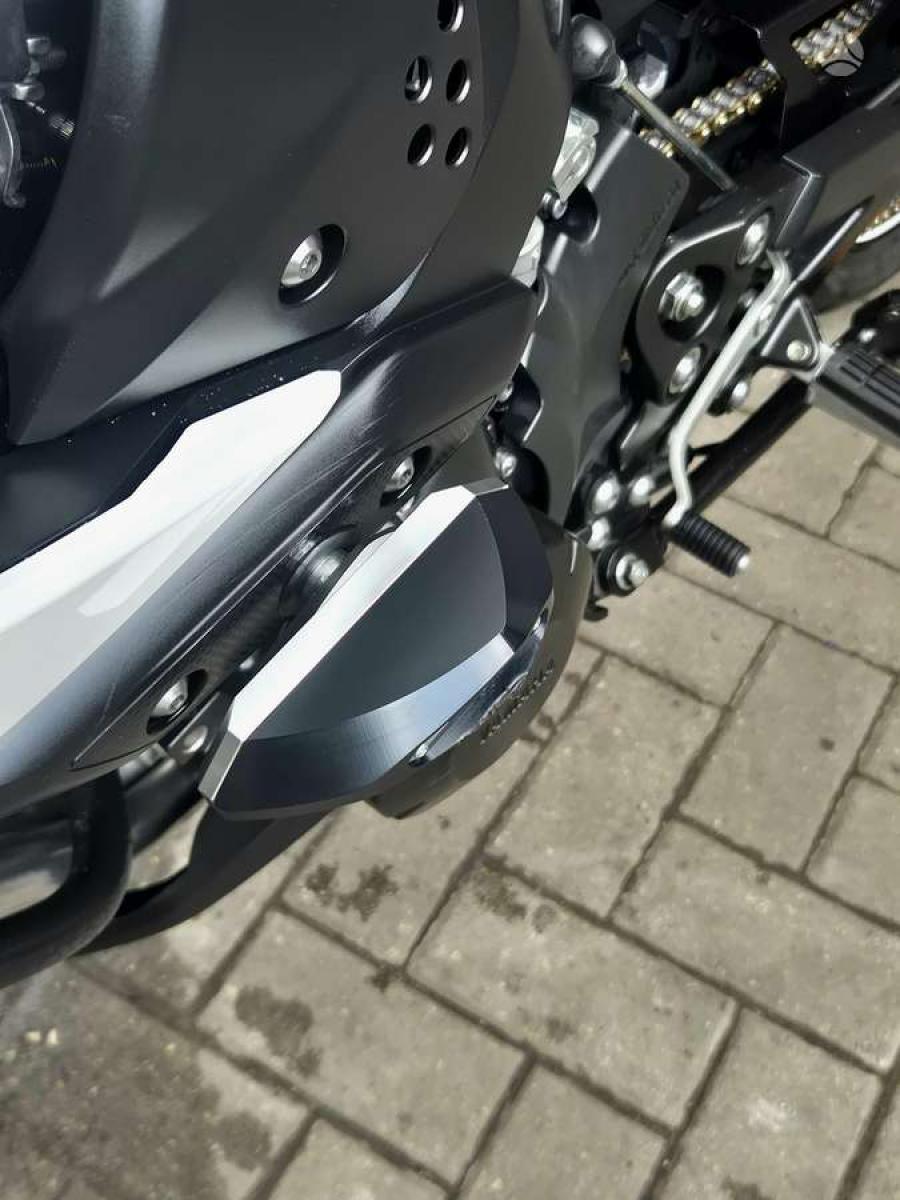 Yamaha XJ6 2012 Prienai, ar dzinēja tilpumu 0.60 L un nobraukumu 36 tūkst. km par 3250 €, foto 25 vietnē AUTOMOTO.COM.LV