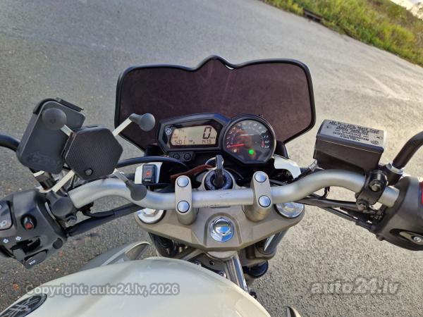 Balts Yamaha XJ6 2009 Tallina, ar dzinēja tilpumu 0.60 L un nobraukumu 30 tūkst. km par 3900 €, foto 4 vietnē AUTOMOTO.COM.LV