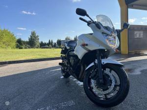 White Yamaha XJ6 2010 in Utena, with an engine capacity of 0.60 L and mileage of 48 thousand km for 2550 €, photo 3 on AUTOMOTO.COM.LV