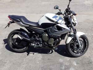 Balts Yamaha XJ6 2011 Panevēža, ar dzinēja tilpumu 0.60 L un nobraukumu 35 tūkst. km par 3000 €, foto  vietnē AUTOMOTO.COM.LV