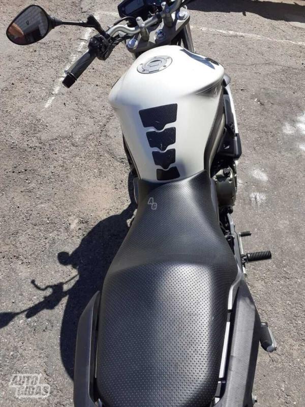 Balts Yamaha XJ6 2011 Panevēža, ar dzinēja tilpumu 0.60 L un nobraukumu 35 tūkst. km par 3000 €, foto 4 vietnē AUTOMOTO.COM.LV