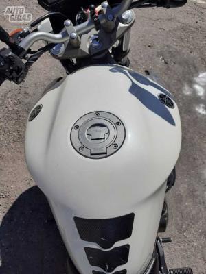White Yamaha XJ6 2011 in Panevezys, with an engine capacity of 0.60 L and mileage of 35 thousand km for 3000 €, photo 6 on AUTOMOTO.COM.LV