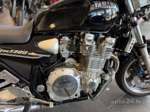 Melns Yamaha XJR 1300 2001 Tallina, ar dzinēja tilpumu 1.25 L un nobraukumu 49 tūkst. km par 3490 €, foto 5 vietnē AUTOMOTO.COM.LV