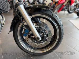 Melns Yamaha XJR 1300 2001 Tallina, ar dzinēja tilpumu 1.25 L un nobraukumu 49 tūkst. km par 3490 €, foto 9 vietnē AUTOMOTO.COM.LV