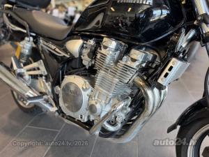 Melns Yamaha XJR 1300 2001 Tallina, ar dzinēja tilpumu 1.25 L un nobraukumu 49 tūkst. km par 3490 €, foto 10 vietnē AUTOMOTO.COM.LV