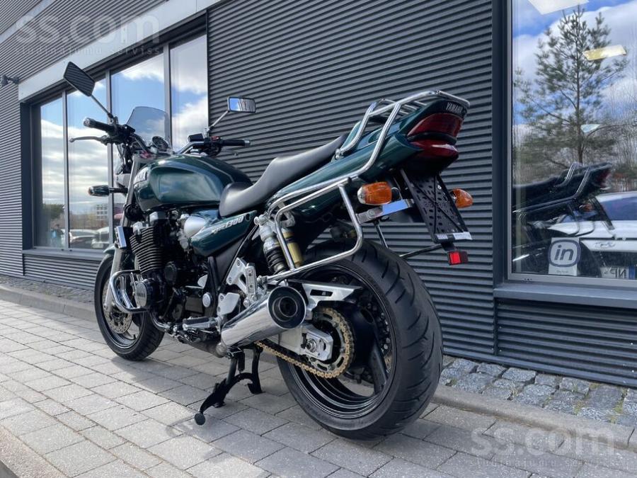 Yamaha XJR 1300 1999 Rīga, ar dzinēja tilpumu 1.30 L un nobraukumu 0 tūkst. km par 3299 €, foto 4 vietnē AUTOMOTO.COM.LV