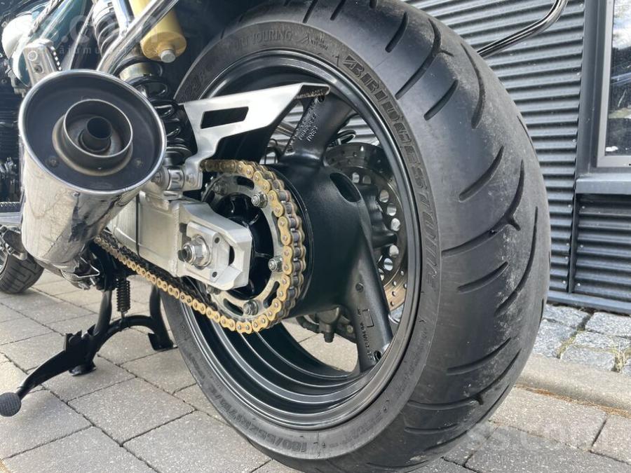 Yamaha XJR 1300 1999 Rīga, ar dzinēja tilpumu 1.30 L un nobraukumu 0 tūkst. km par 3299 €, foto 10 vietnē AUTOMOTO.COM.LV