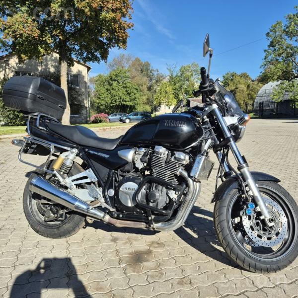 Yamaha XJR 1300 1999 Kuldīga, ar dzinēja tilpumu 1.25 L un nobraukumu 0 tūkst. km par 3700 €, foto 3 vietnē AUTOMOTO.COM.LV