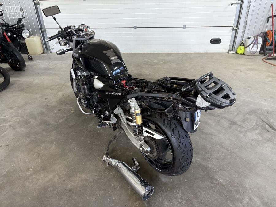 Yamaha XJR 1300 1999 Kelmė, ar dzinēja tilpumu 1.30 L un nobraukumu 0 tūkst. km par 465 €, foto 5 vietnē AUTOMOTO.COM.LV