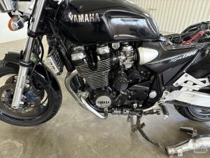 Yamaha XJR 1300 1999 Kelmė, ar dzinēja tilpumu 1.30 L un nobraukumu 0 tūkst. km par 465 €, foto 11 vietnē AUTOMOTO.COM.LV
