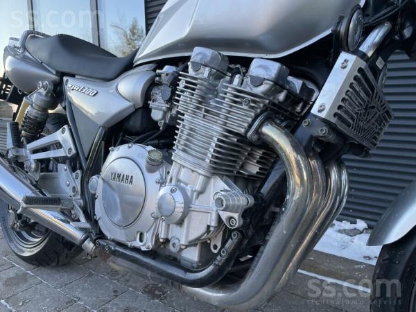 Ямаха XJR 1300 2000 в Рига, объемом двигателя 1.30 л и пробегом 0 тыс. км за 2799 €, фото 10 на AUTOMOTO.COM.LV
