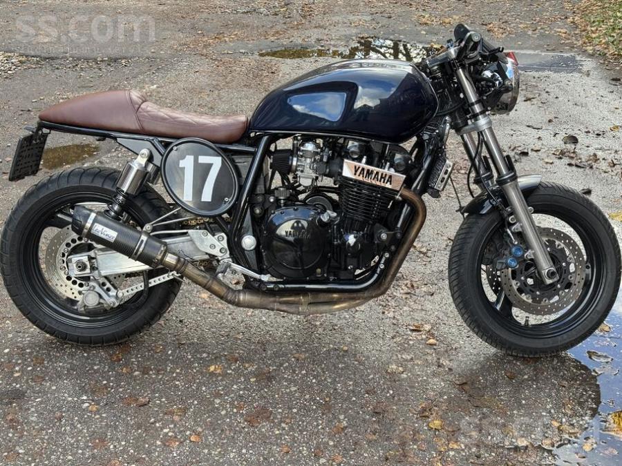 Yamaha XJR 1300 2000 Liepāja, ar dzinēja tilpumu 1.25 L un nobraukumu 0 tūkst. km par 4250 €, foto 1 vietnē AUTOMOTO.COM.LV