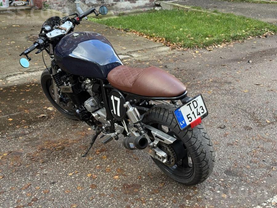 Yamaha XJR 1300 2000 Liepāja, ar dzinēja tilpumu 1.25 L un nobraukumu 0 tūkst. km par 4250 €, foto 7 vietnē AUTOMOTO.COM.LV